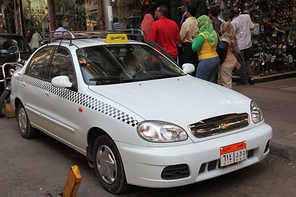 Tales: A Rigged Meter on a Cairo Cab from the Pyramids - The Travelling ...